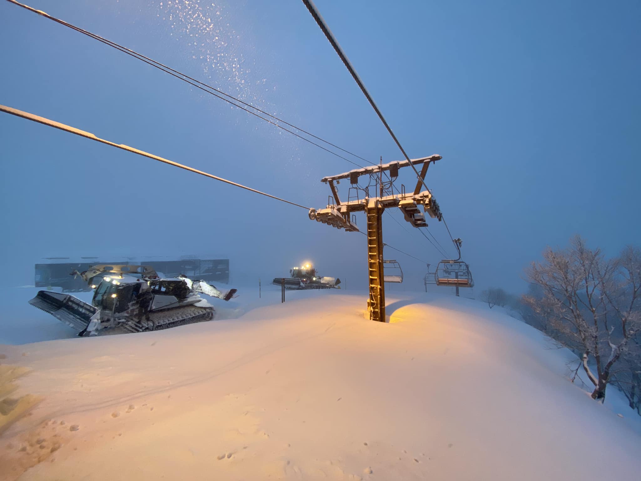 Japanese Ski Areas See 5m+ Bases After Huge Snowfalls