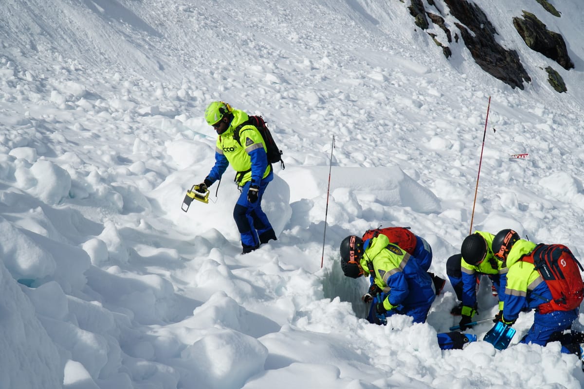 Skier Rescued Alive After Being Buried 3 Metres Down In An Avalanche
