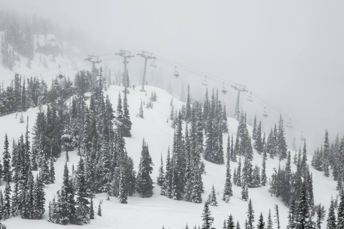 Heavy Mid-May Snow in North & South America Leads to Unseasonal Resort ...