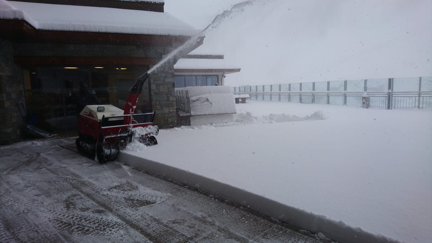 August Snowfall in the Alps - Up to 30cm Falls