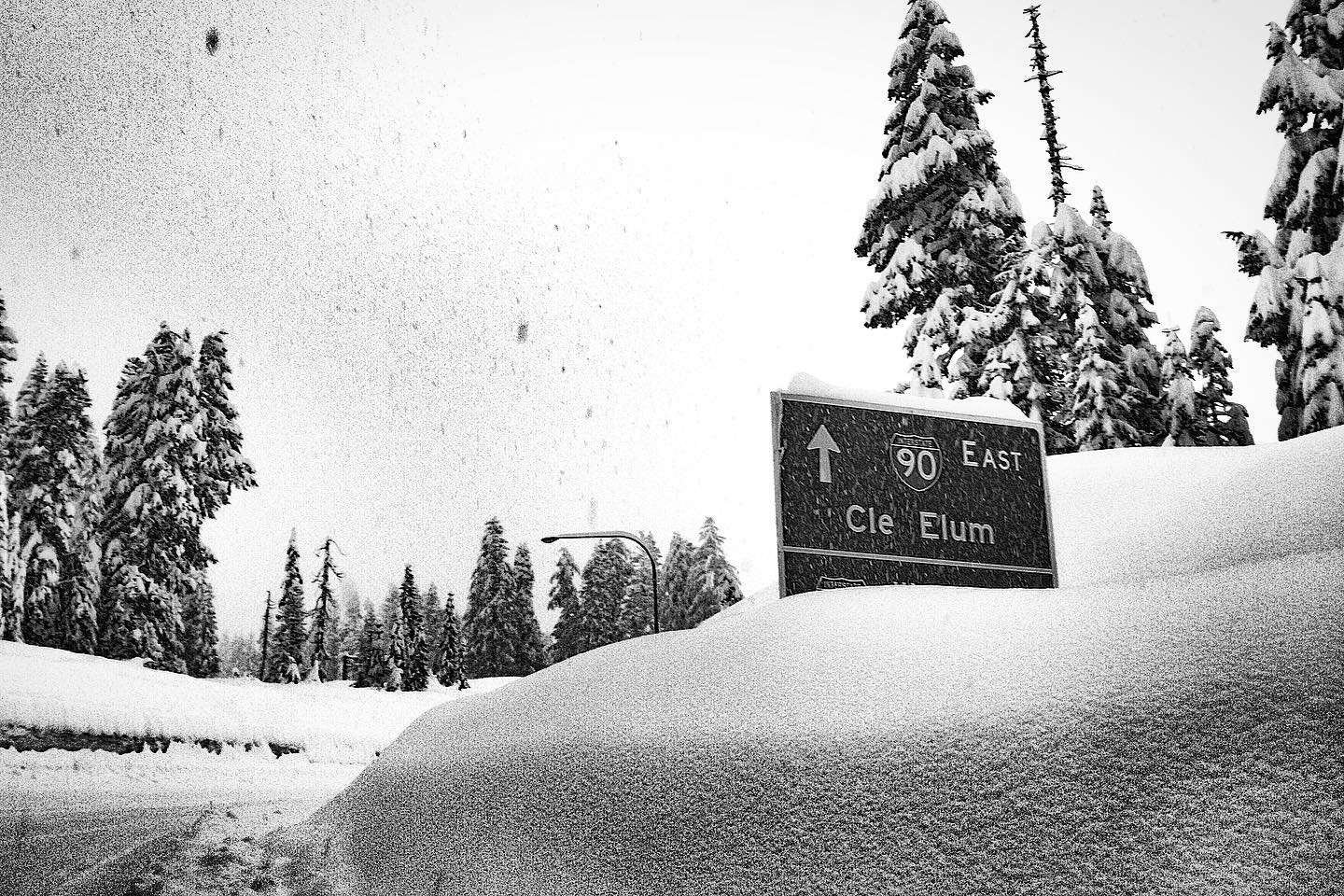 World's Deepest Snowpack: 6 Metre (20') Base Depth Reached